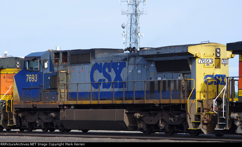 CSX 7693